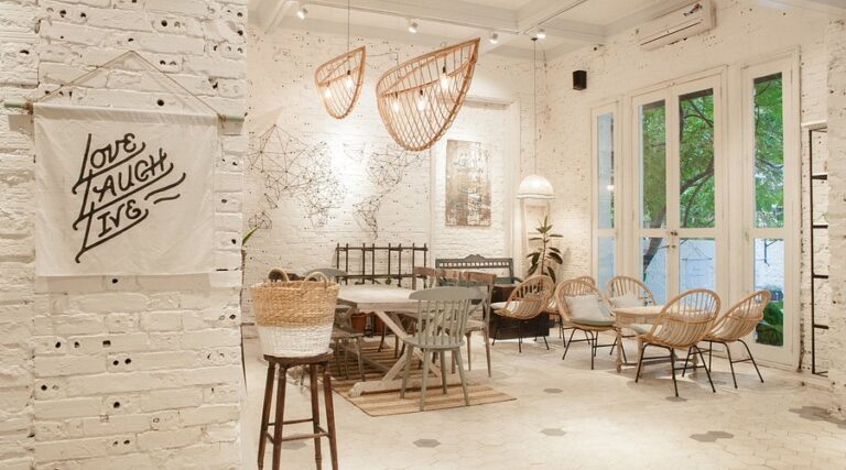 Top 10 Quán Cafe View Đẹp Ba Đình Hà Nội 2025 | Địa Chỉ & Đánh Giá